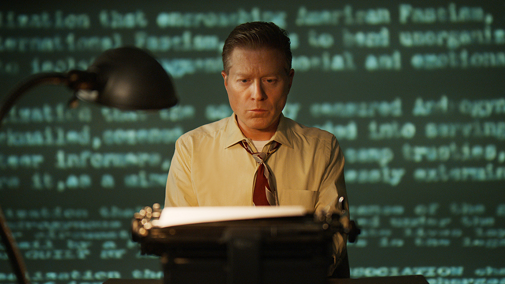 AwardsWatch - 2-anthony-rapp-as-harry-hay-courtesy-of-hbo-max